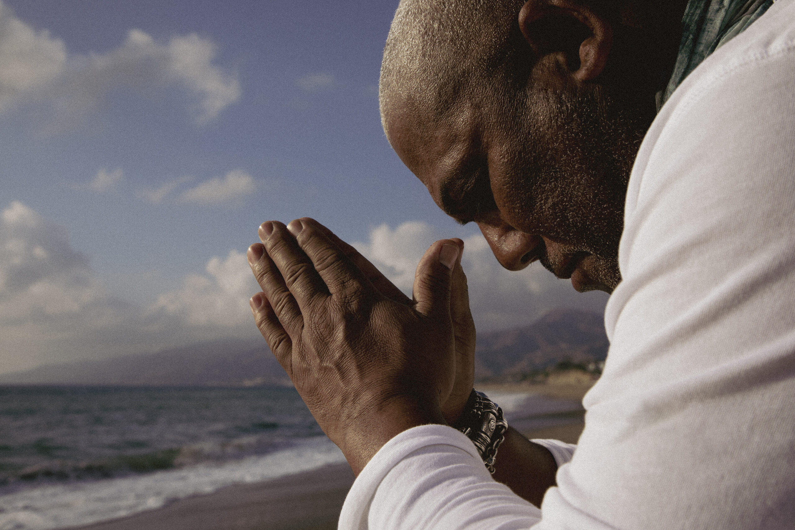 Beloved singer and guitarist Jonathan Butler announces his new album ...